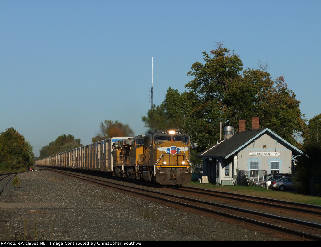 UP 4642 west on the salad shooter